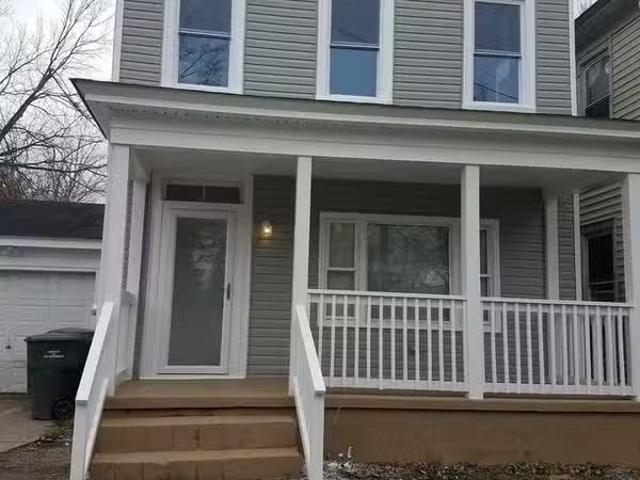 58192185 1309 W 38th St