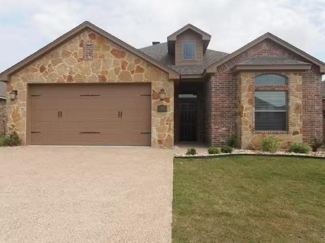 58192208 3116 Silver Saddle Dr