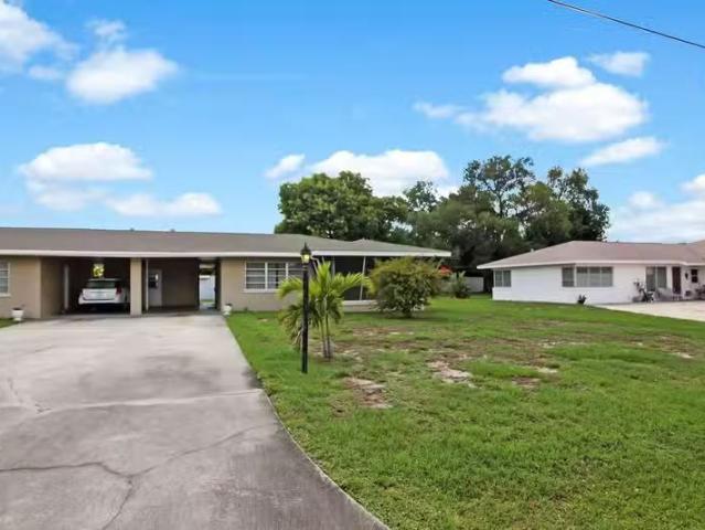 58195122 311 Parkside Dr