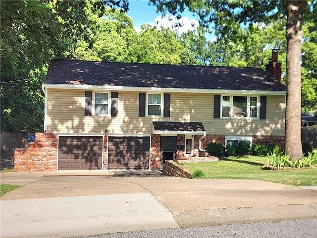 5819 Perry Ln, Merriam, KS 66203