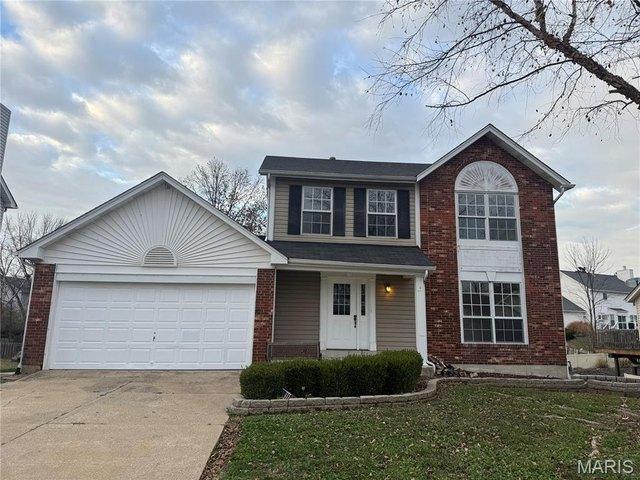 5819 Saddlebrook Dr, Saint Charles, MO 63304