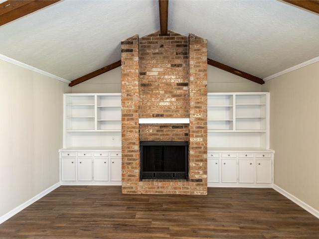 5810 Meadowview Road