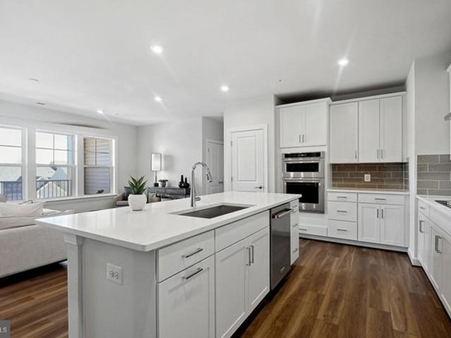 5810 Moonstone Way Unit 301, Haymarket, VA 20169