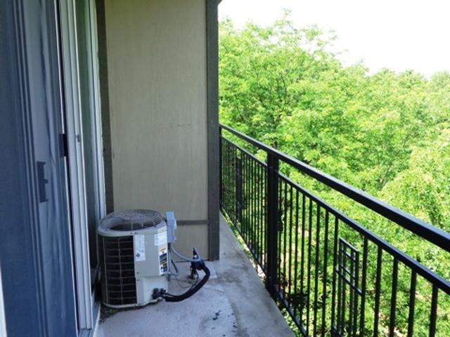 5810 Oakwood Drive # 5G