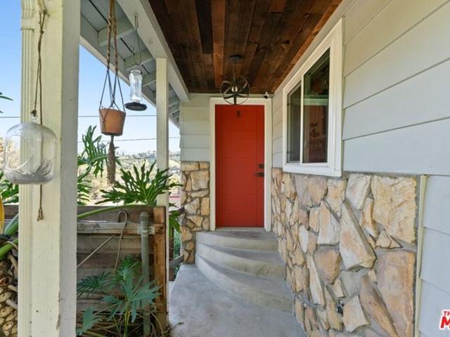 5810 Burwood Ave, Los Angeles, CA 90042