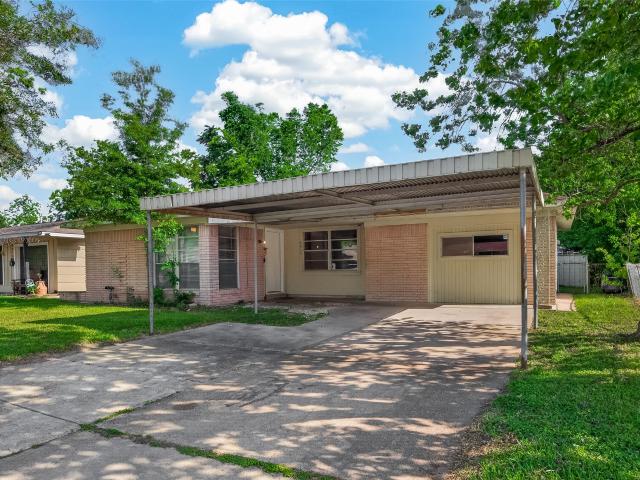 5810 Flamingo Drive