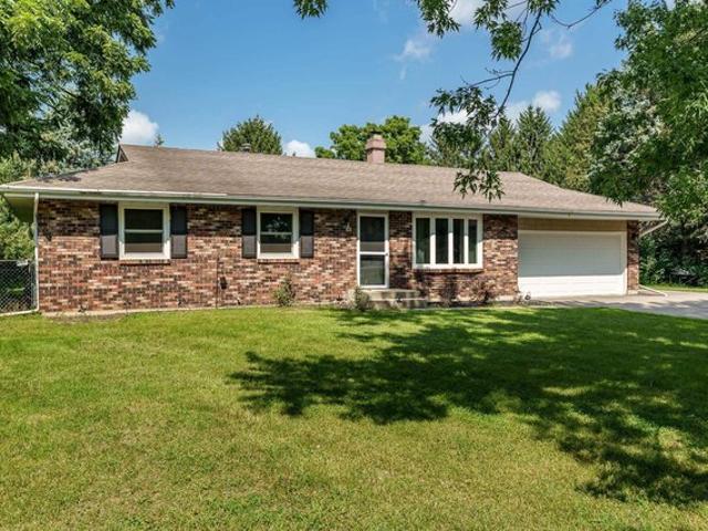 5810 Gridley Ct, South Beloit, IL 61080