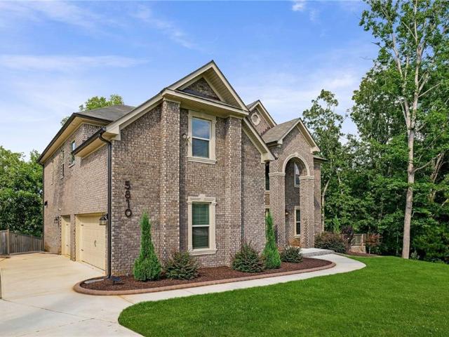 5810 Langdale