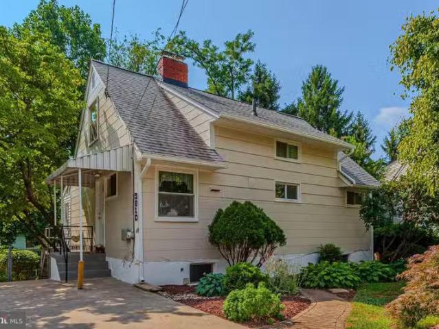5810 RIDGWAY AVE, ROCKVILLE, MD 20851 Single Family Residence.