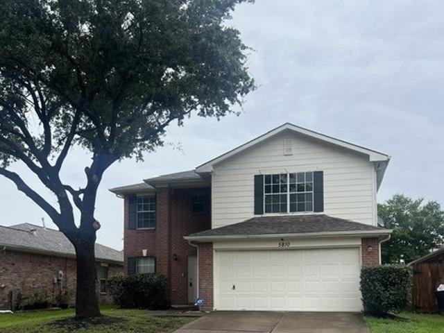 5810 Westminster Village Dr, Houston, TX 77084