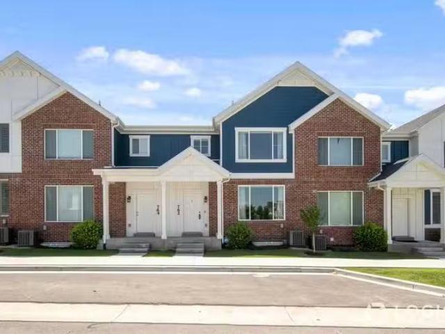 58111550 762 E Newfield Dr