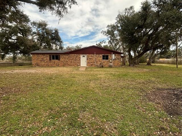 5811 E S F Austin Rd, Freeport, TX 77541 | MLS #71715