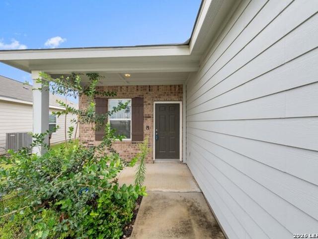 5811 Rue Picasso