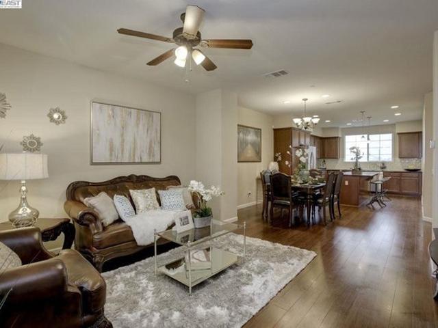 5811 Via Lugano, Fremont, CA 94555