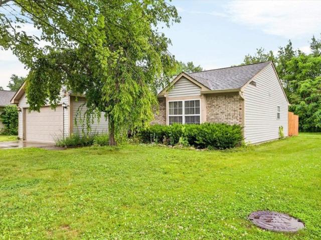 5811 W Waterstone Trce, Bloomington, IN 47403
