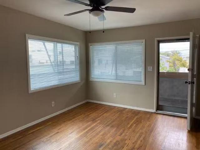 58128598 5638 1/2 Cahuenga Blvd