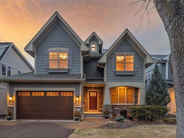 5812 Ashcroft Ave, Edina, MN 55424
