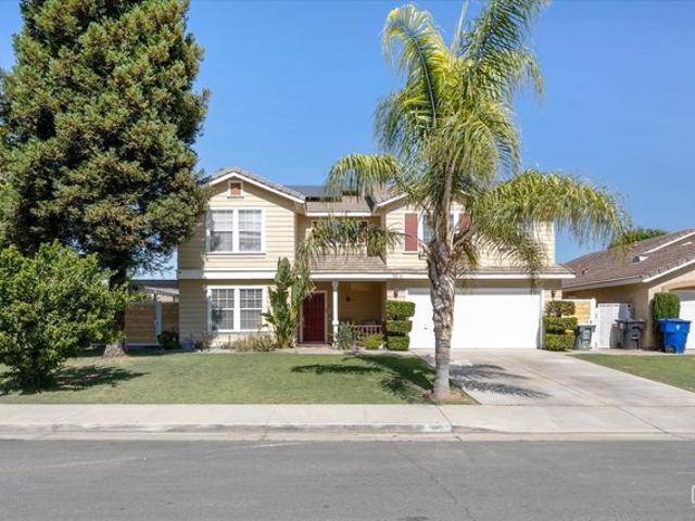 5812 California Spring Dr, Bakersfield, CA 93313