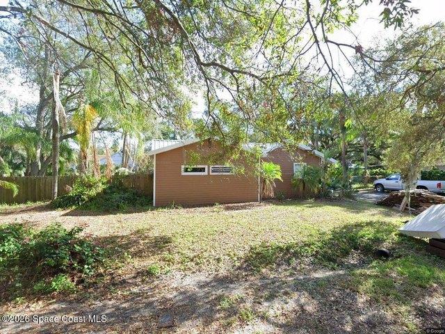 5813 Rose Ln, Tampa, FL 33619