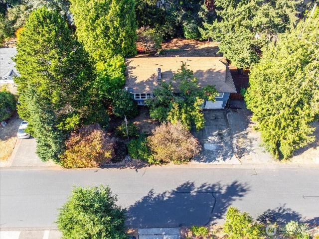 5813 14th St Court NE