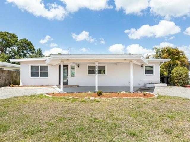 5813 18th Ave S, Gulfport, FL 33707