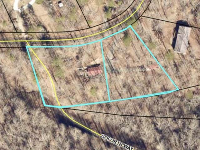 581 Cherokee Rd, Toccoa, GA 30577