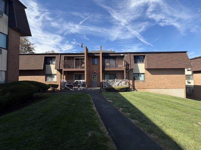 581 Crown St Apt 63, Meriden, CT 06450