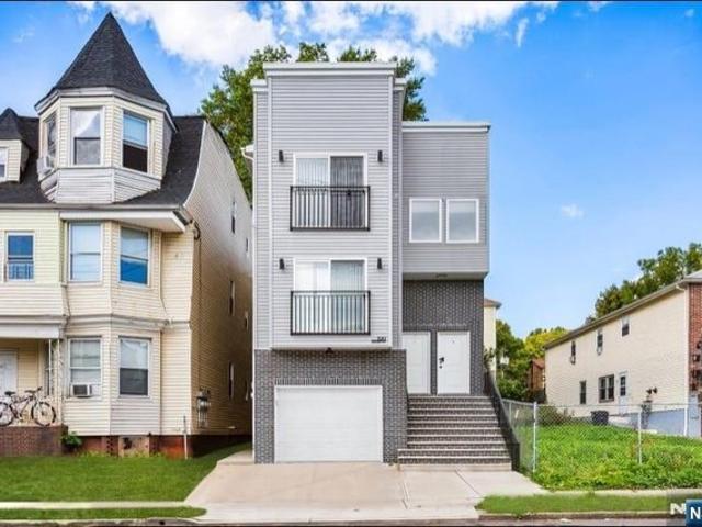 581 Bergen St, Newark, NJ 07108