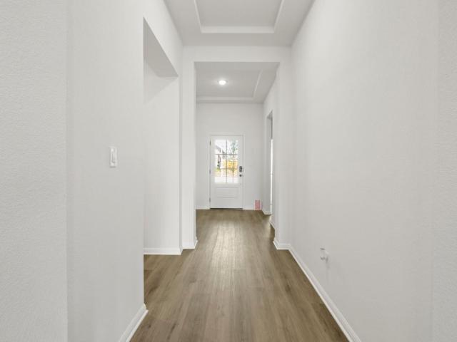 581 Biscayne Bay Bnd