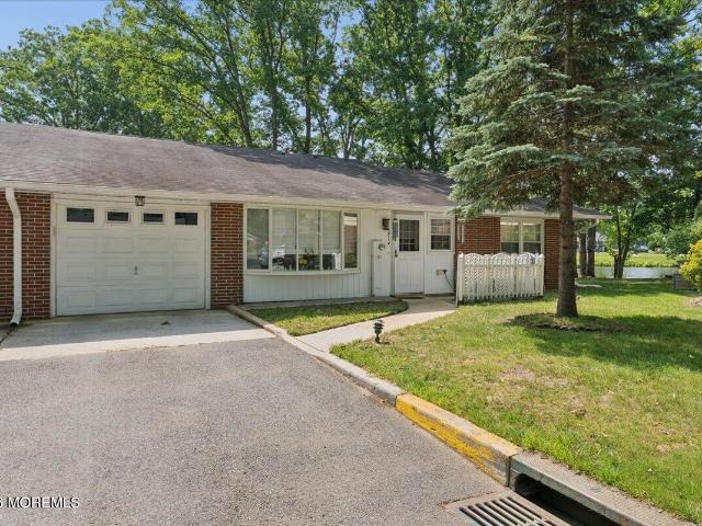 581 Lake Point Drive Unit A