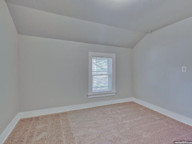 581 Mt. Vernon St 2 Bedroom Apartment for Rent at 581 Mount Vernon St, Oshkosh, WI 54901