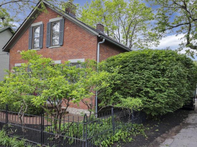 581 S 6th Street