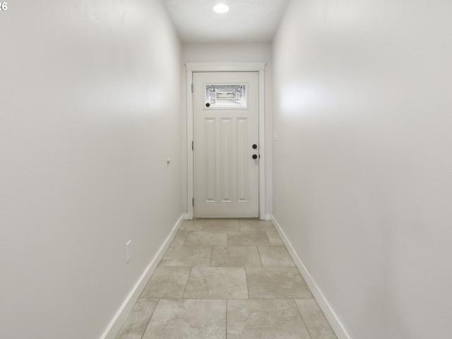 581 SE 204TH PL