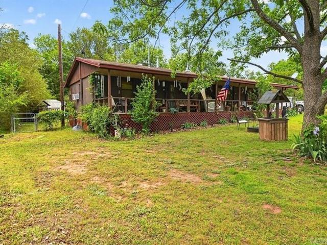 581 Pinewood Rd, Clinton, AR 72031