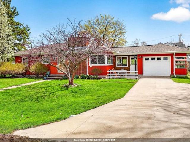 581 Richard Dr, Menasha, WI 54952