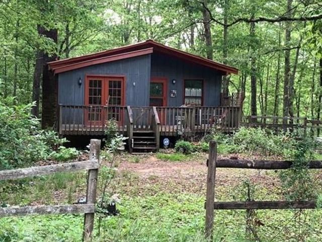 581 Wildwood Acres Rd, Cleveland, GA 30528