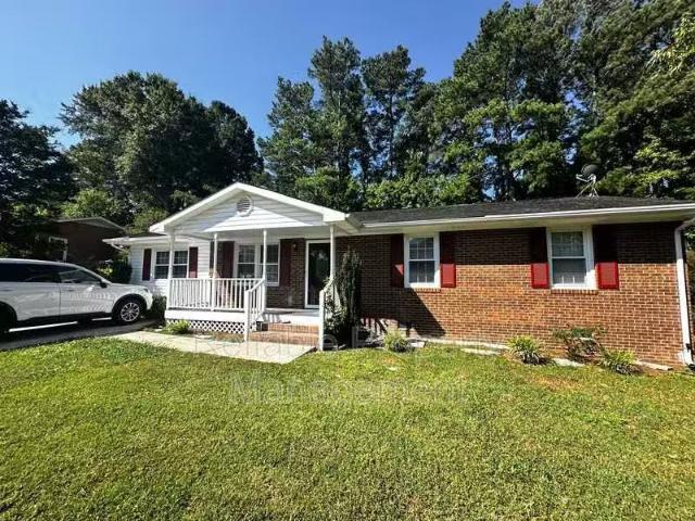 58241219 511 Willow Dr