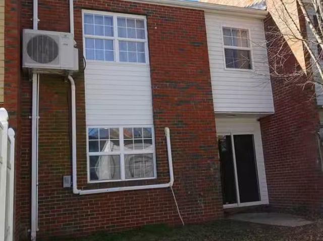 58243271 903 Sherman Lane