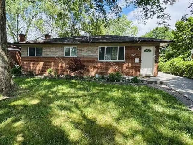 58244737 24332 Cunningham Ave