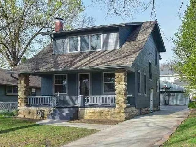 58246416 7422 Jefferson St