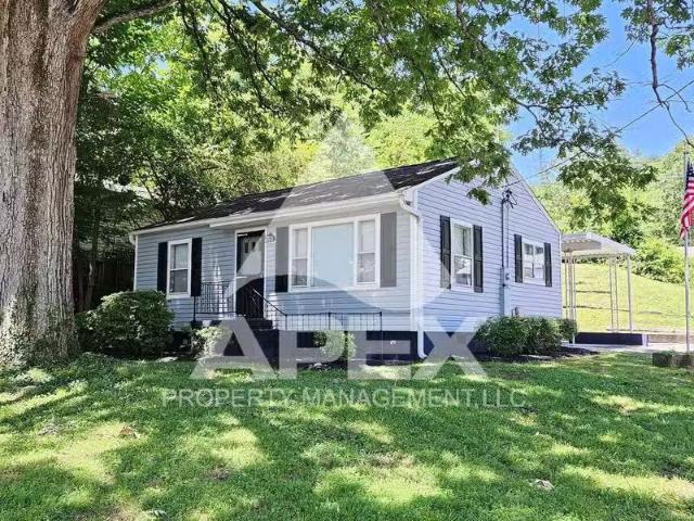 58246651 841 Forsythe St