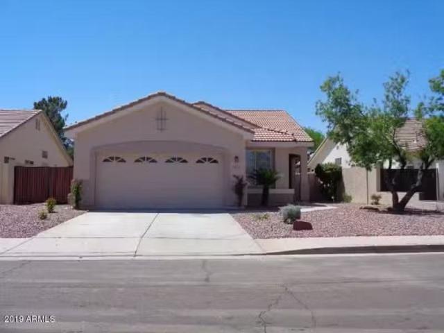 58246618 1471 E Shannon St