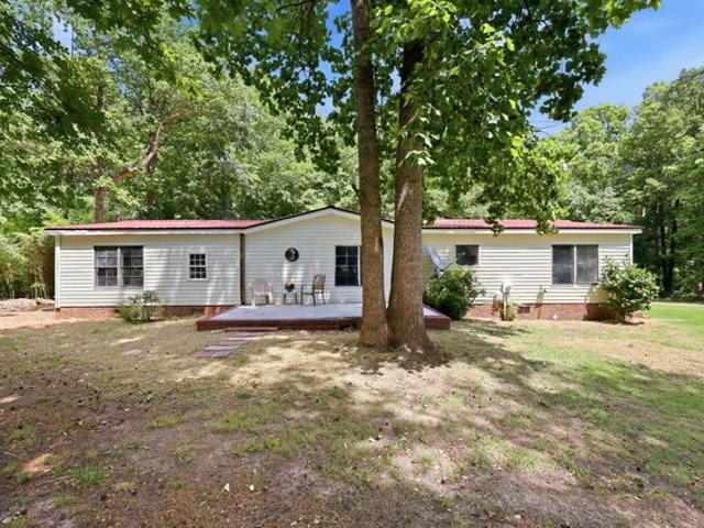 5824 Chestnut Ln, Snow Camp, NC 27349
