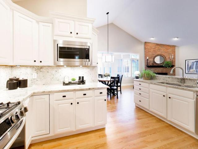 5824 Prairie Ridge Road