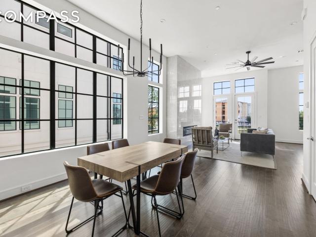 5824 Winsome Ln A, Houston, TX