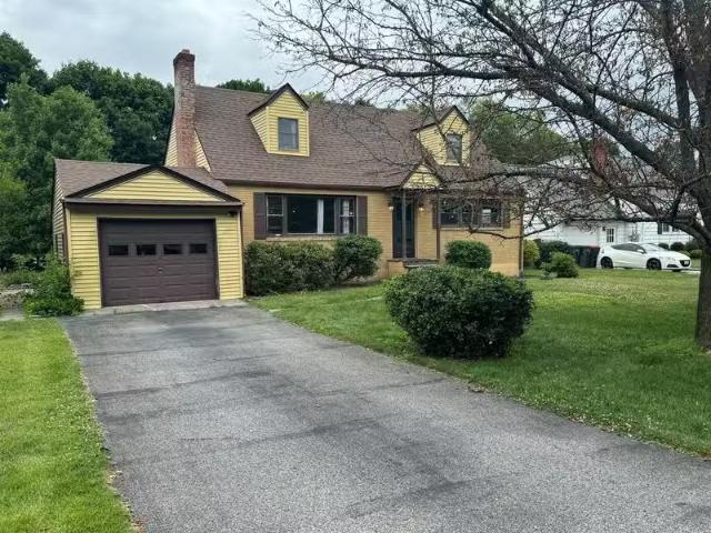 58251078 22 Carmen Dr