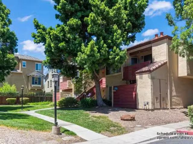 58251014 3841 Milton Ter