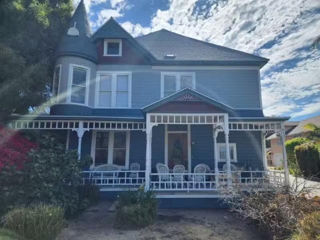 58251996 613 2nd Ave