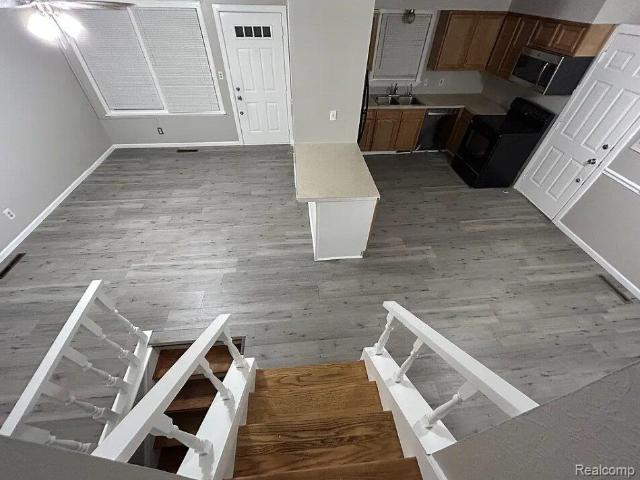 5825 Branch Road