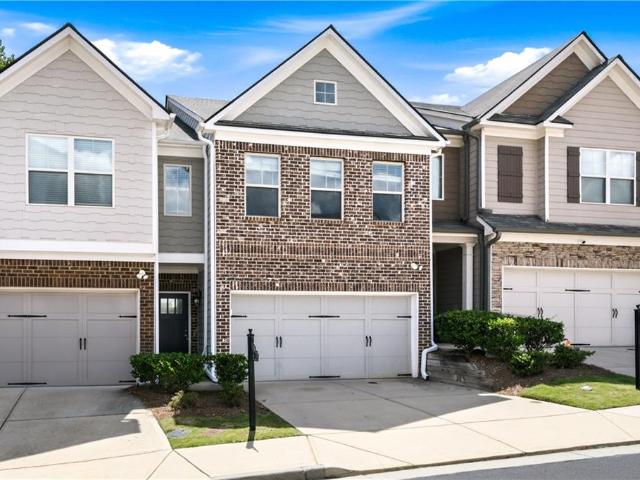 5825 Radford Loop
